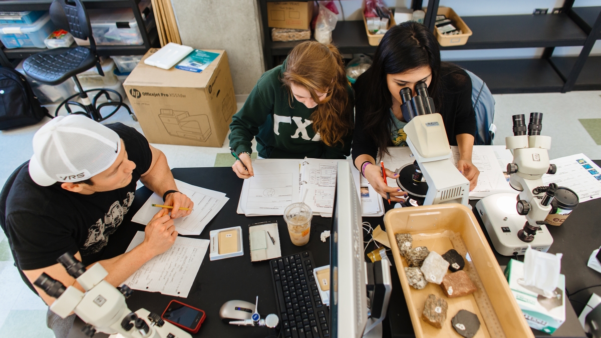 Earth and Environmental Geosciences | Trinity University